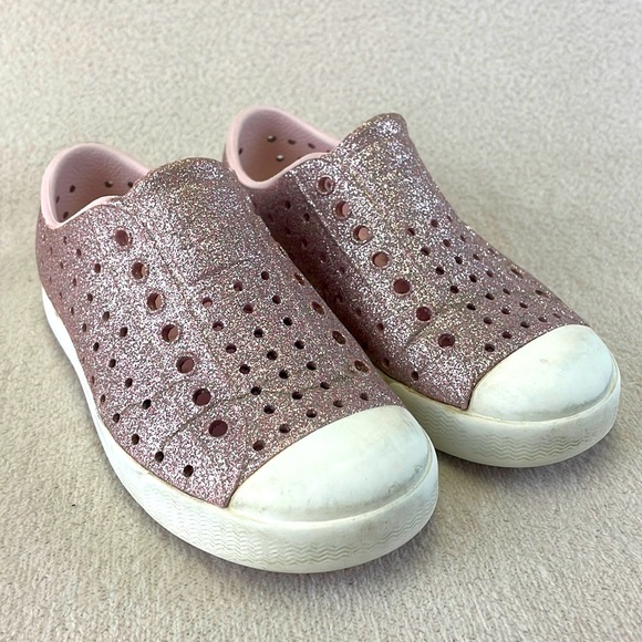 Native | Shoes | Native Jefferson Pink Glitter Bling Slipon Shoes Size ...